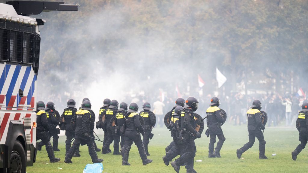 ME'er Patrick Fluyt over de rellen in Den Haag | NPO Radio 1